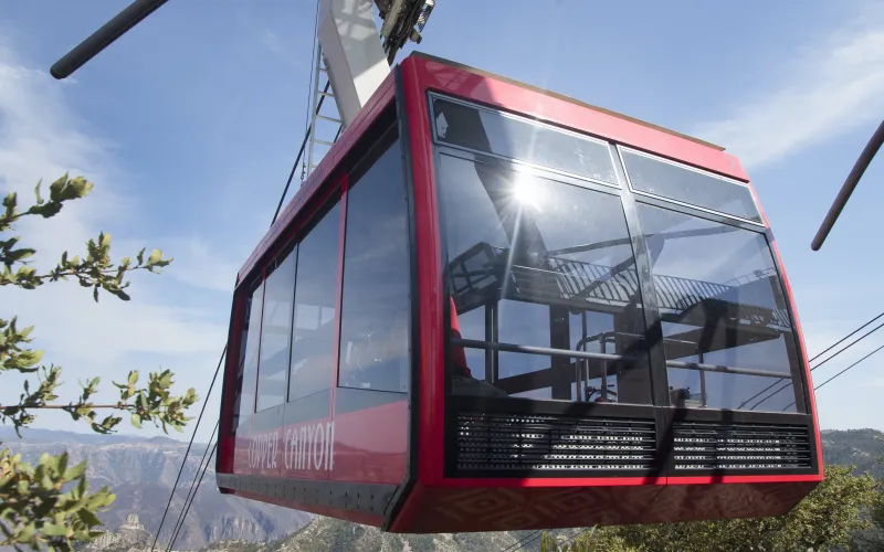 El "Parque Barrancas" reactiva su teleférico y tirolesas. | La Voz de ...
