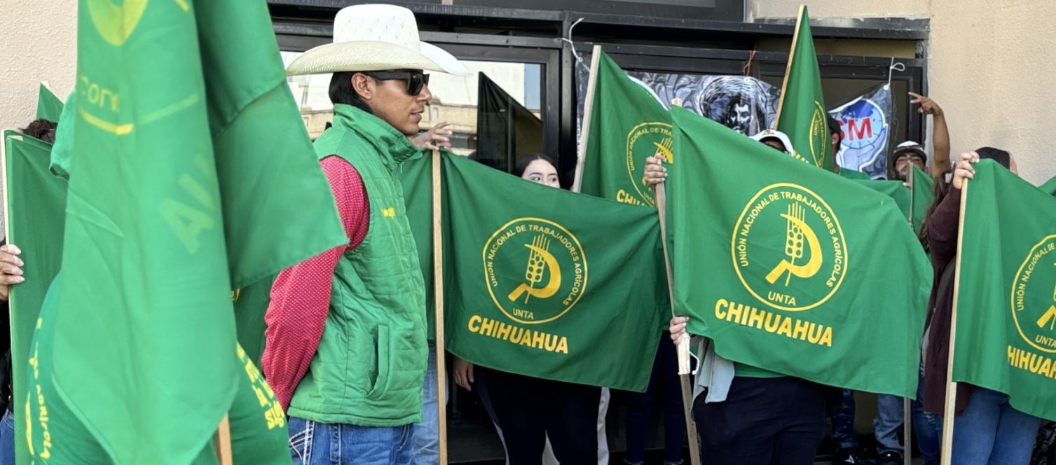 Se manifiestan productores de la UNTA en edificio Héroes de la ...
